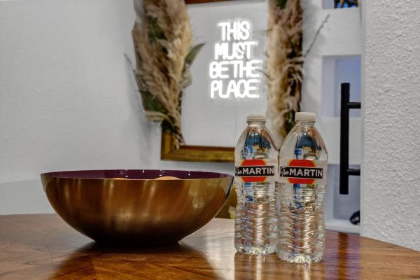 The Martin Frisco Stay & Play Hot Tub, Pool & Firepit - Frisco, TX