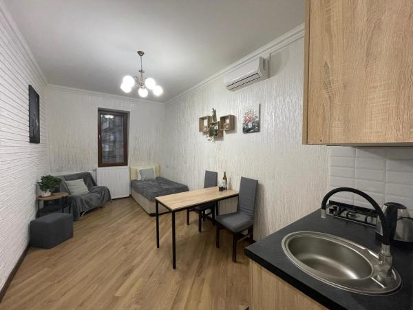 Студия в красивой вилле - Tbilisi