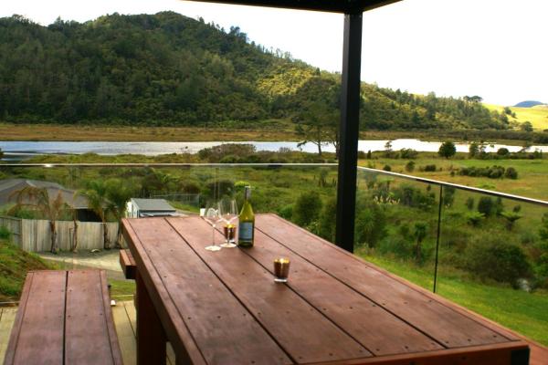 Hosts On The Coast Estuary Views - Whangamatā