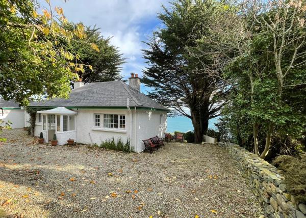 Rocklea Seaside Cottage - Annalong