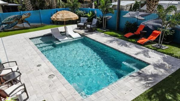 Private Saltwater Pool, 386 Steps To Ocean, Amazing Rocket Launch View! - Cocoa Beach, FL