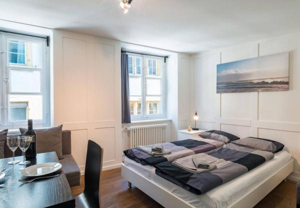 Hitrental Schmidgasse - Apartments - Zurich main station