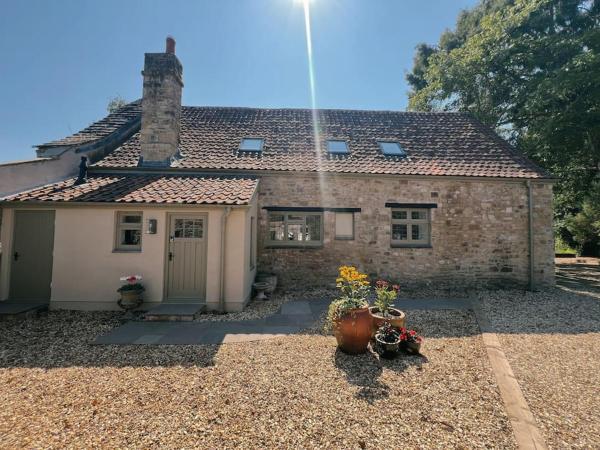 The Gatehouse At Mathern Palace - Chepstow