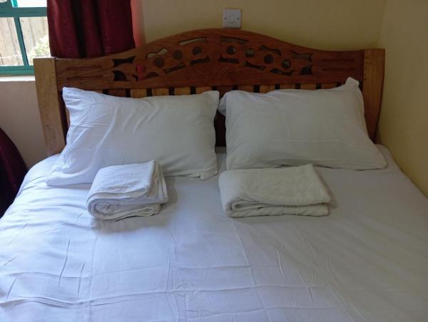Potters Air Bed And Breakfast - Kenya
