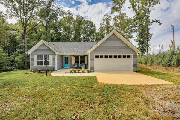 Pet-friendly Home In Monroe Deck, Grill And Yard! - Andrew Jackson State Park, Lancaster