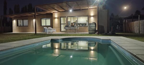 Las Casitas Y Los Duplex De Chacras De Coria - Mendoza