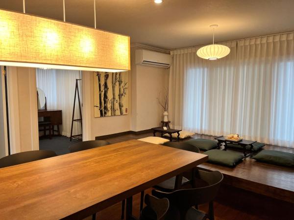 Complace Y - Seoul