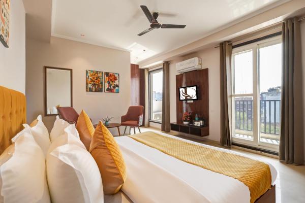 Limewood Stay Oasis - Golf Course Road - Gurgaon