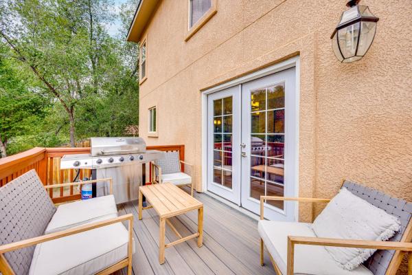 2 Mi To Dtwn Colorado Springs: Home W/ Large Yard! - Colorado