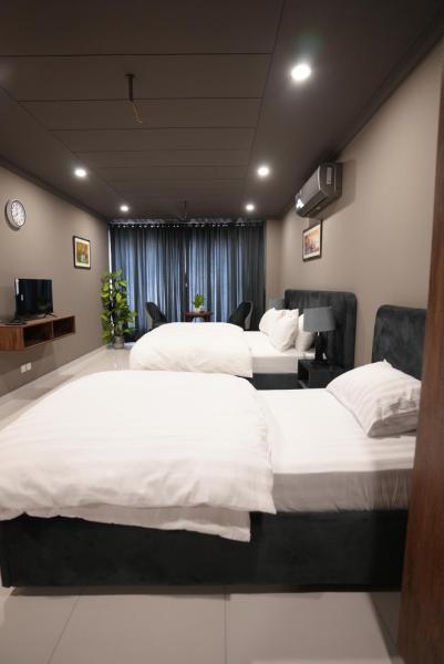 Hotel Crossroads - Islamabad