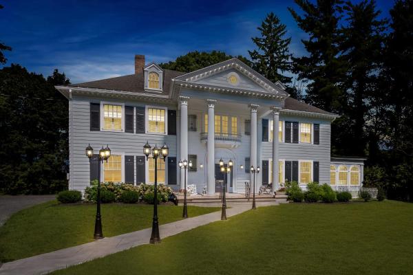 Benn Conger Inn - State of New York