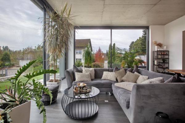 Helle Lichtdurchflutete Wohnung - Schopfheim