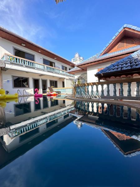Phuket Patong Plan B House - 芭東區