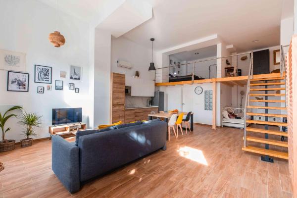 Letsmalaga - Duplex En El Centro Con Jacuzzi - Málaga, Spagna