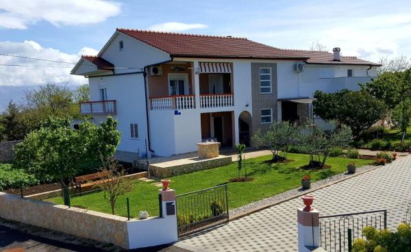 Apartment Sime - Nin