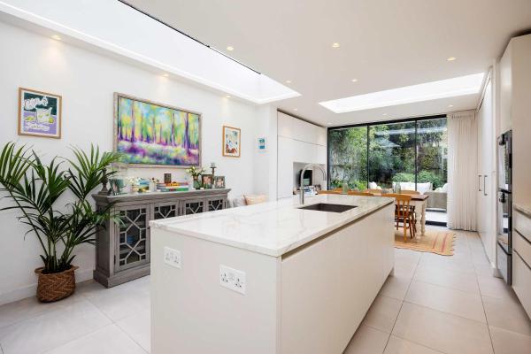 Veeve - A Leafy Retreat - Fulham