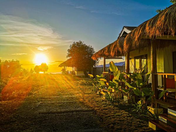 Uzuri Kubo Huts - Moalboal