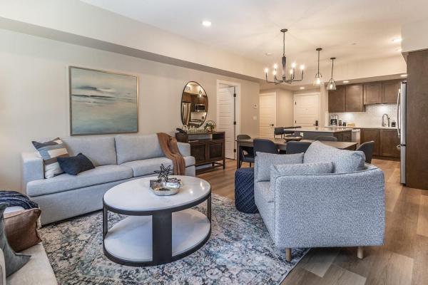 La Sombra At Sparrowhawk Lodge Brand New 2bd - Canmore