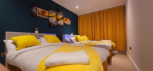 Glamorous Apartment At Christchurch Park - Ipswich, UK