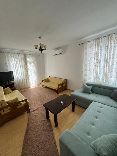 Spacious And Lake Therapy Apartment - Pogradec