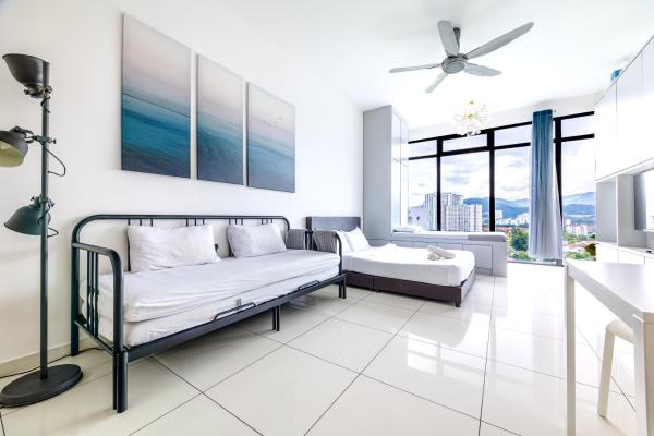 Beacon2br #Infinitypool #Georgetown #Familyholiday - Malaysia