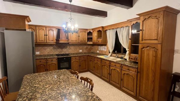 Private Room - Pembroke, Malta