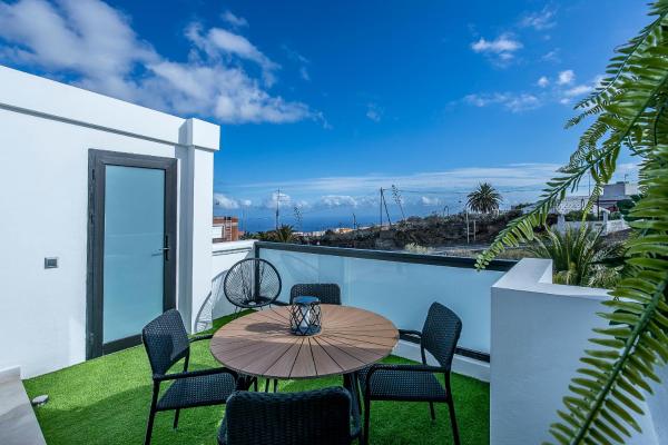 Lea Modern Attic Escape With Peaceful Terrace - La Laguna