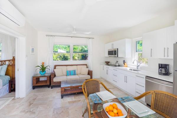 Chuchubi Cottage - Turks and Caicos Islands