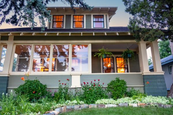 The Historic Benham-johnston Bungalow - Sheridan, WY