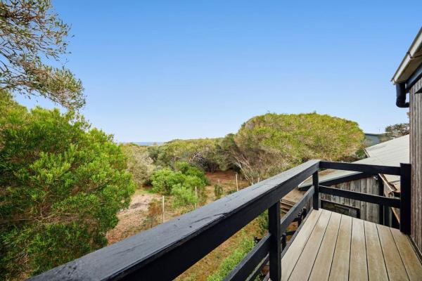 Eagle Rock Sanctuary - Aireys Inlet