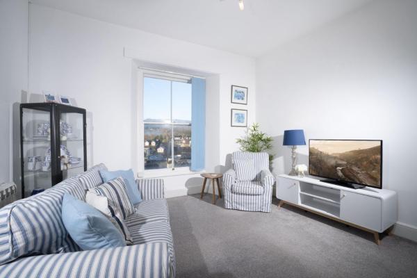 Top Of The Bank Apartment - Ambleside
