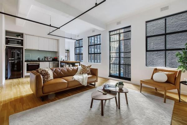 The Iron Loft On Collins - Heritage Industrial Charm - Kensington