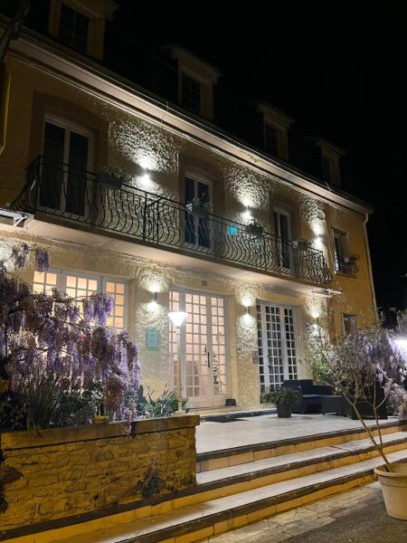 Logis Hôtel Restaurant Le Lascaux - Montignac