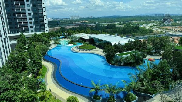 Splash Mania Fully Air Con Suite, Bandar Gamuda Cove, 42700 Banting, Selangor - Banting