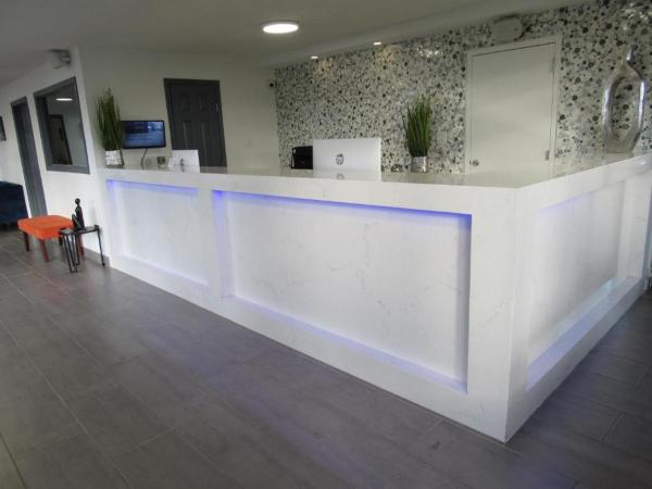 Hotel 10 Extended Stay - New Orleans, LA