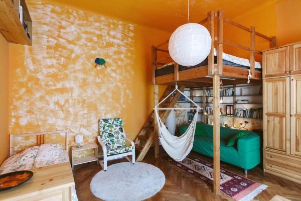 Ping Pong Apartment - Budapest