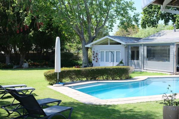 High Hedges Guest Suites Constantia - Le Cap