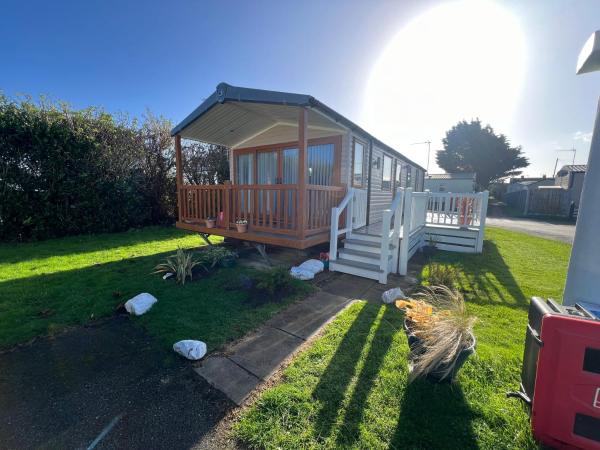 Flower Bay - Prestatyn