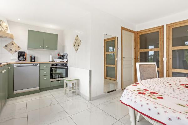 Charmant Appartement Avec Terrasse - Brignoles