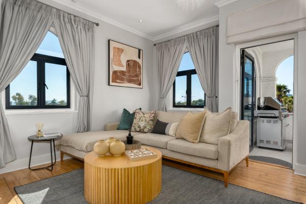 Warwick Mansions 12 - Camps Bay
