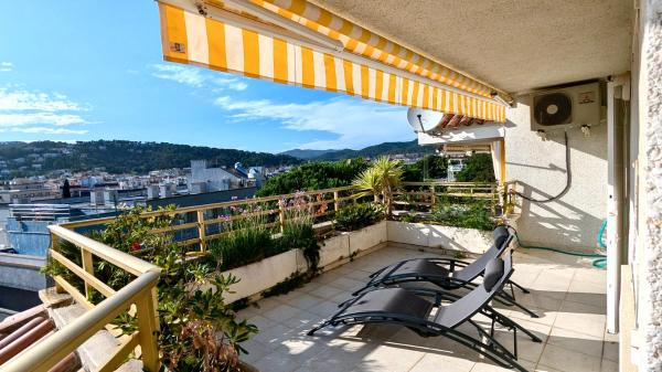 Apartamento Con Gran Terraza - Tossa de Mar