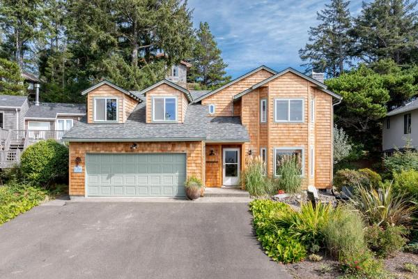 Dune's Edge Mca#1045 - Manzanita, OR