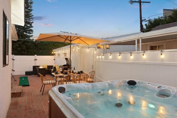 Luxury Oasis In Culver City! Free Parking And Jacuzzi - Santa Monica, CA