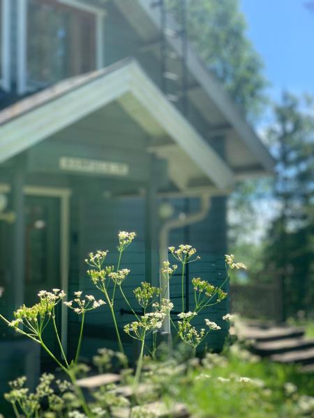 Tahkon Riihiranta - 4 Bedroom Villa With Lake View - Tilava Mökki Rantanäkymin - Kuopio