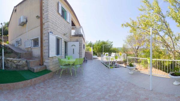 Apartment Mirjana - Vis