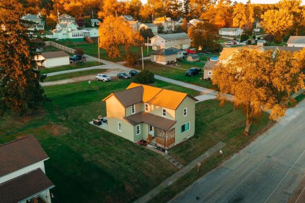 Family Friendly Downtown Apple Creek By Antiques - Ohio