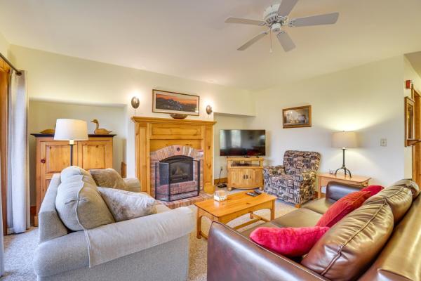 Ski-inandski-out At Jay Peak Resort Condo! - Jay, VT