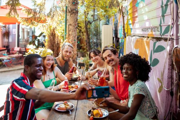 Good People Design Hostel - Serbia