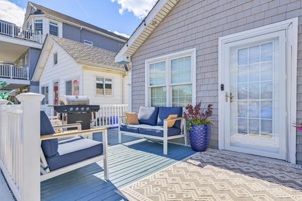 Walk To Ocean Pet-friendly Home In Long Beach! - Lido Beach, NY