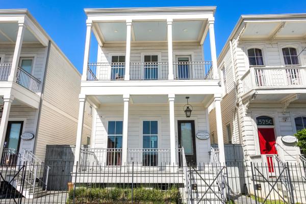 Fabulous Cottages With City Views - Louisiana